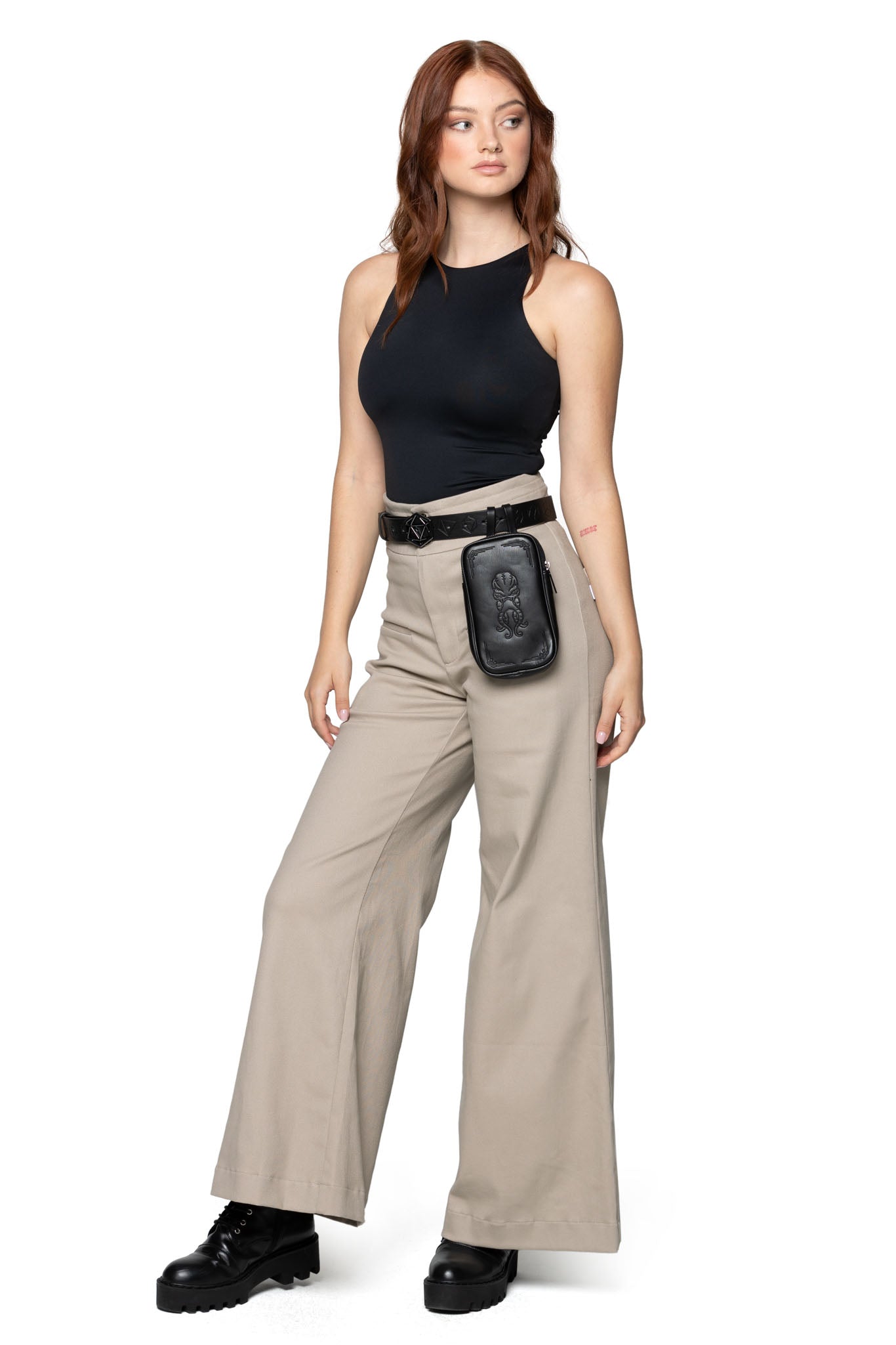 Roll The Dice Mind Flayer Pouch Belt - Limited – BlackMilk Clothing