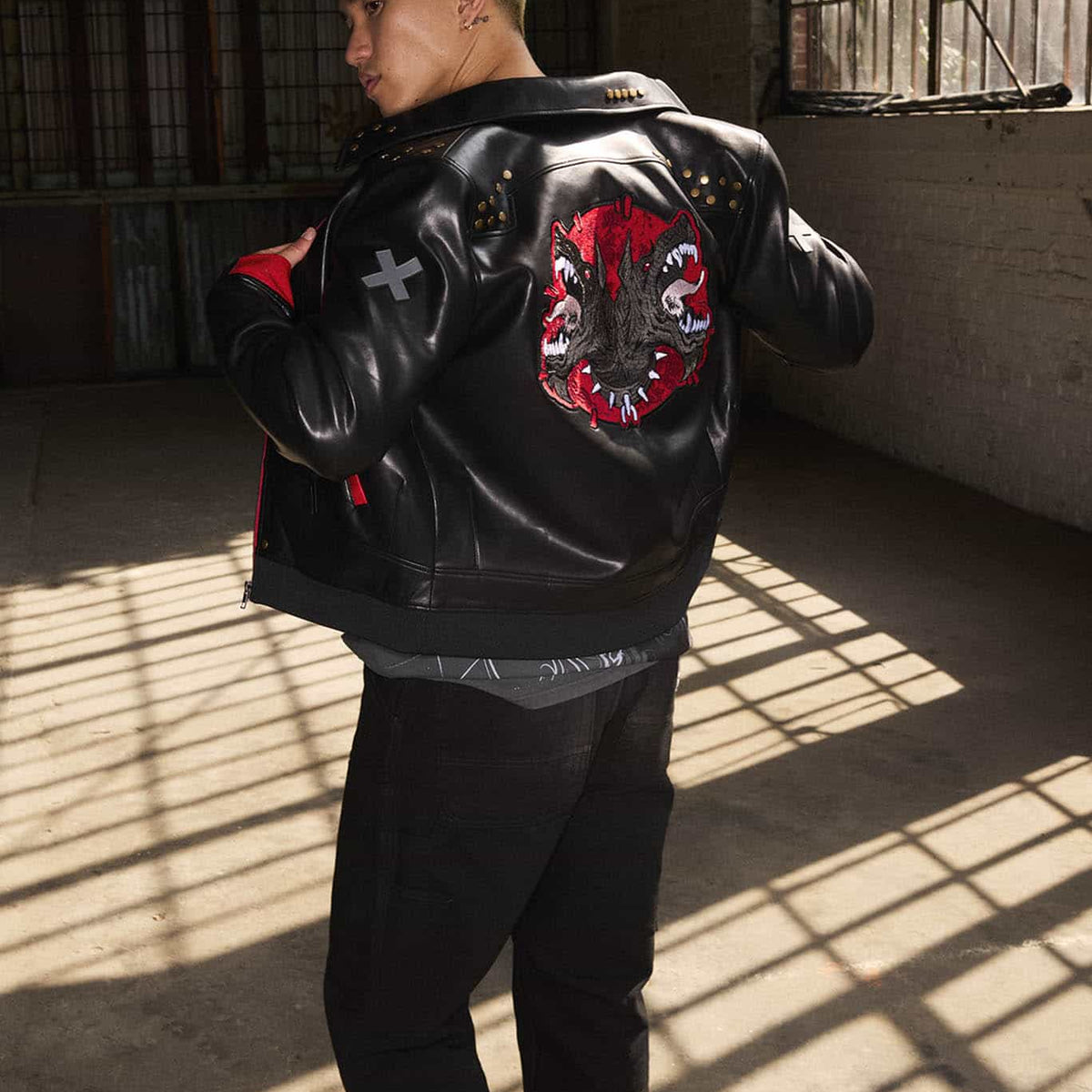 Vi Cagefighter Jacket – BlackMilk Clothing