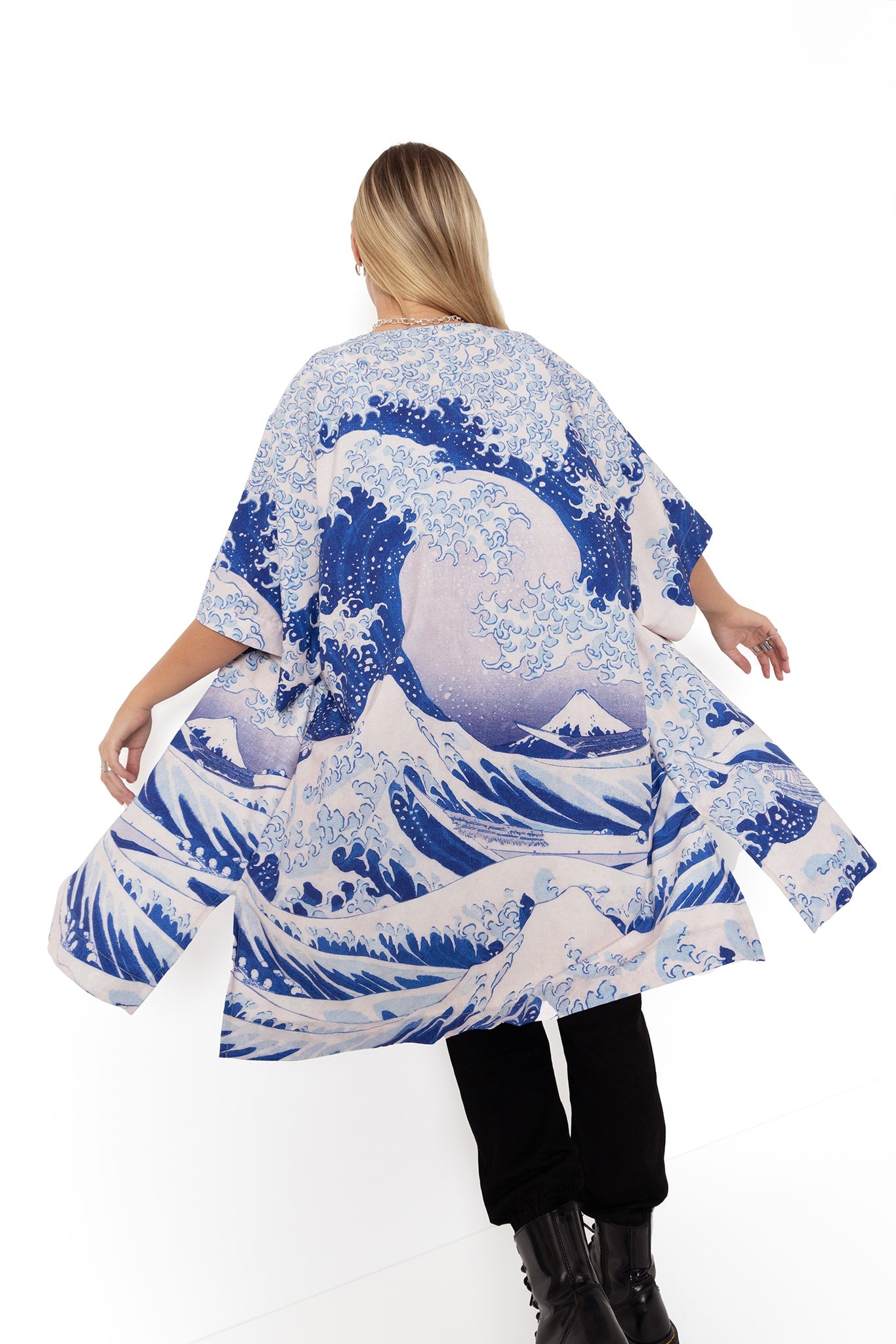 The Great Wave Robe - Limited – BlackMilk Clothing
